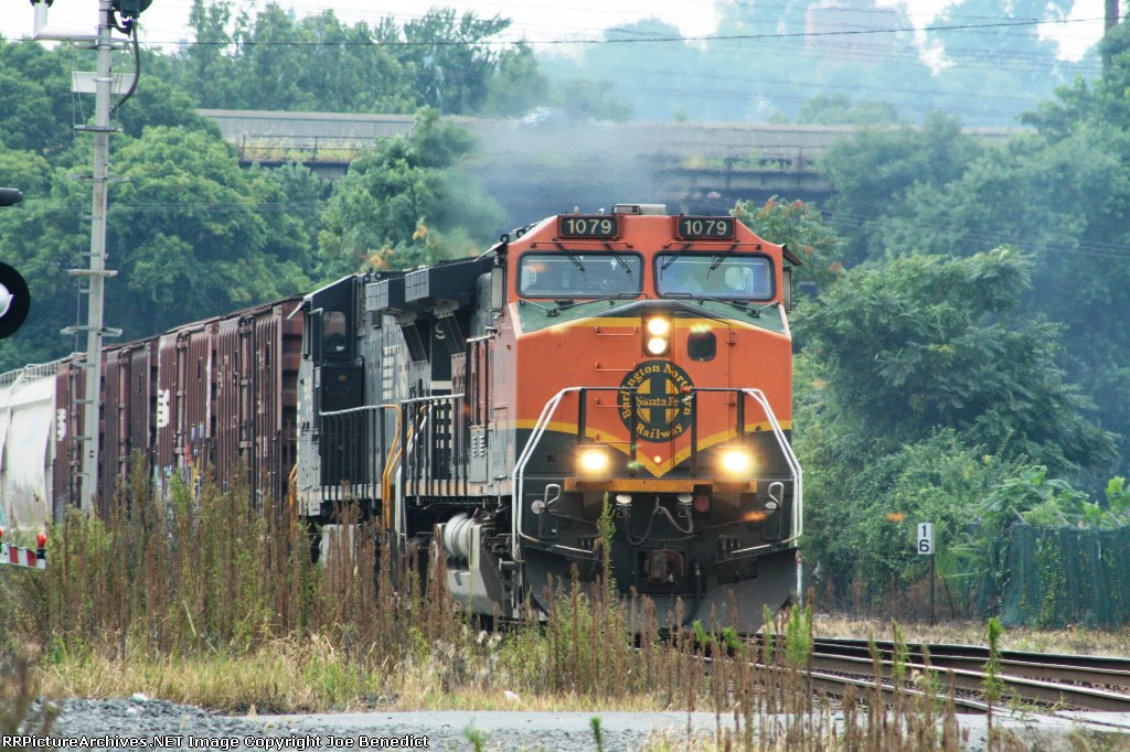 BNSF 1079